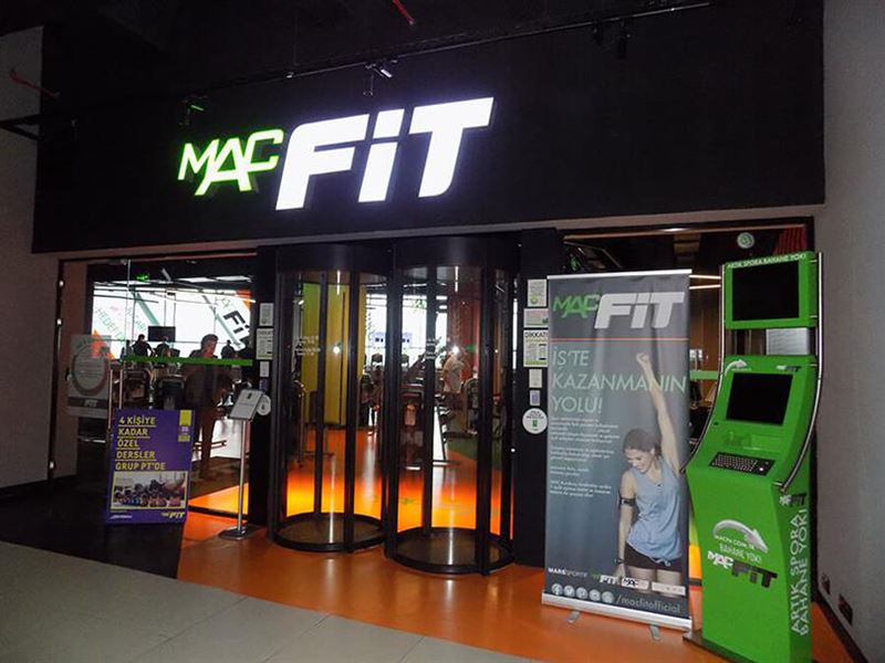 Macfit Spor Salonu Dekorasyon ve Tasarımı